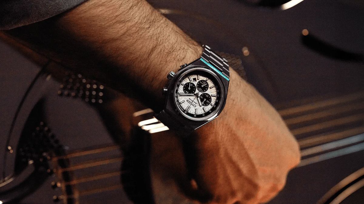 How Solar Watches Work : A Guide for You